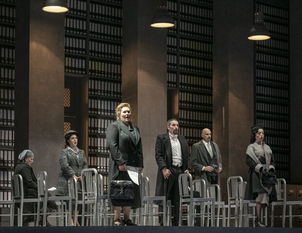 «El Cónsul», de Gian Carlo Menotti, en una nueva producción del Teatro ...